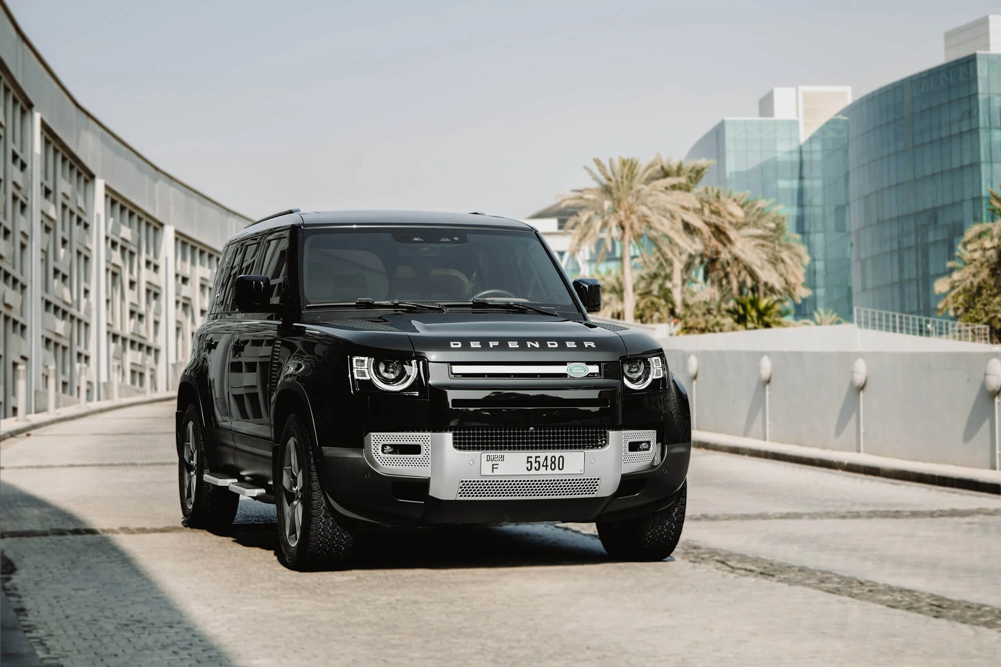 Land Rover Defender - Zedix Car Rental
